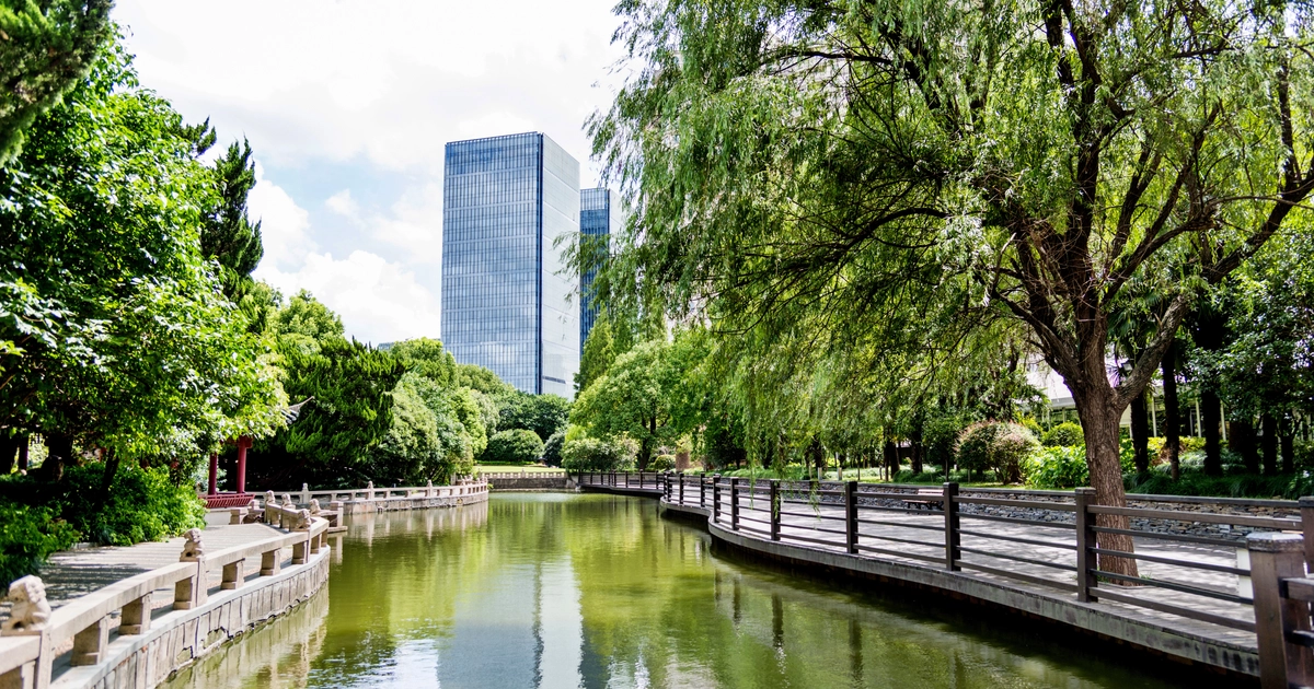 Setting Priorities in Water Infrastructure | GHD Insights